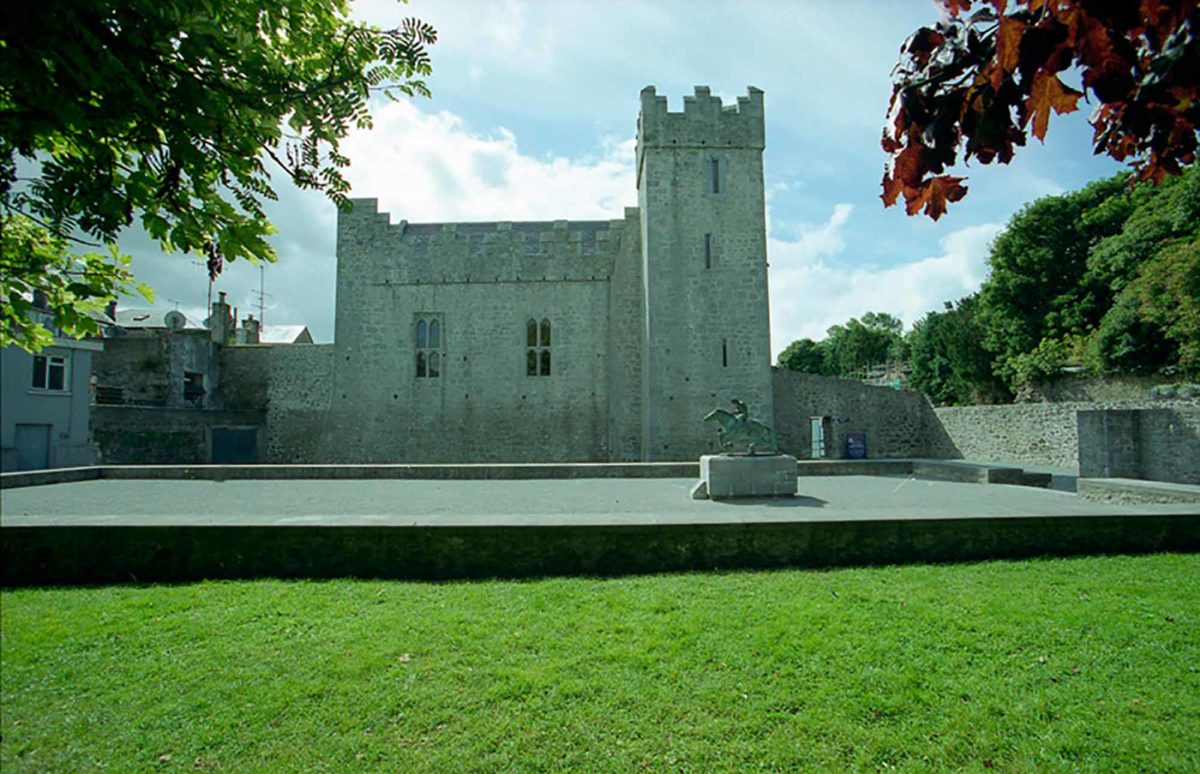 “The Desmond Sessions” concerts at Desmond Castle | Oidhreacht Éireann